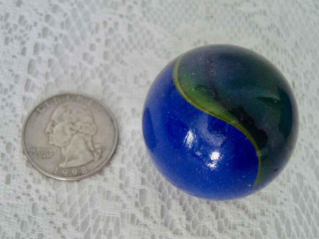 Extra Large Vintage Swirled GLASS MARBLE 4 3/8 Circumference 1 1/2 ...