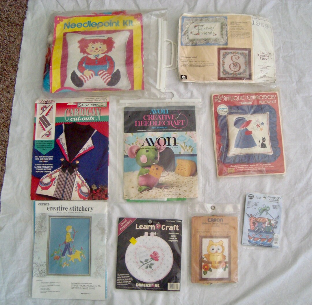9 Piece Lot of Vintage Needlework Kits - Embroidery, Crewel ...