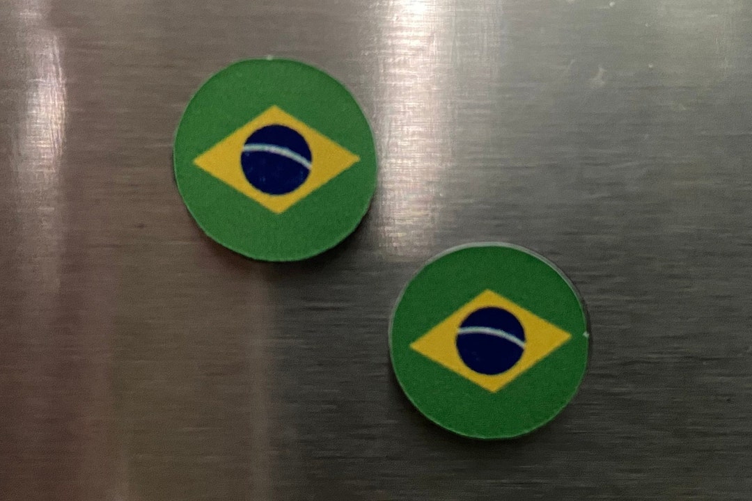 Brazil Flag Round Magnets--(set of 2)--1/2 Inch Diameter–use for Crafts ...