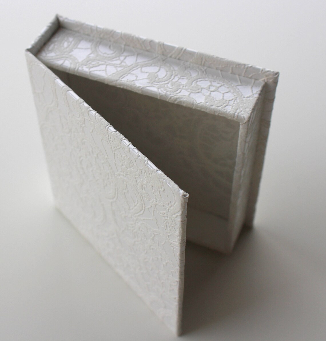 Small Gift Box White Gift Box Wedding Gift Box Engagement - Etsy