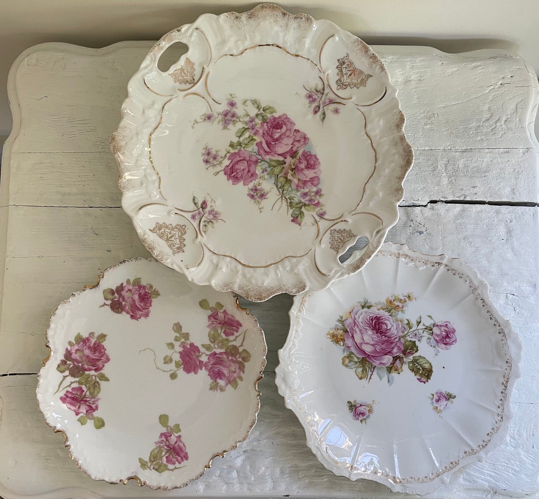 Vintage White With Pink Flowers Plates, Collectible. - Etsy