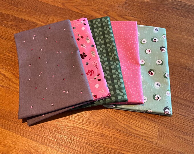 Happiness Blooms Fabric, 5 Charm Pack Fabric, 42 Pc, Moda Fabrics, 100% ...