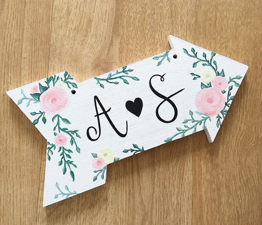 Personalised Arrow Sign - Etsy