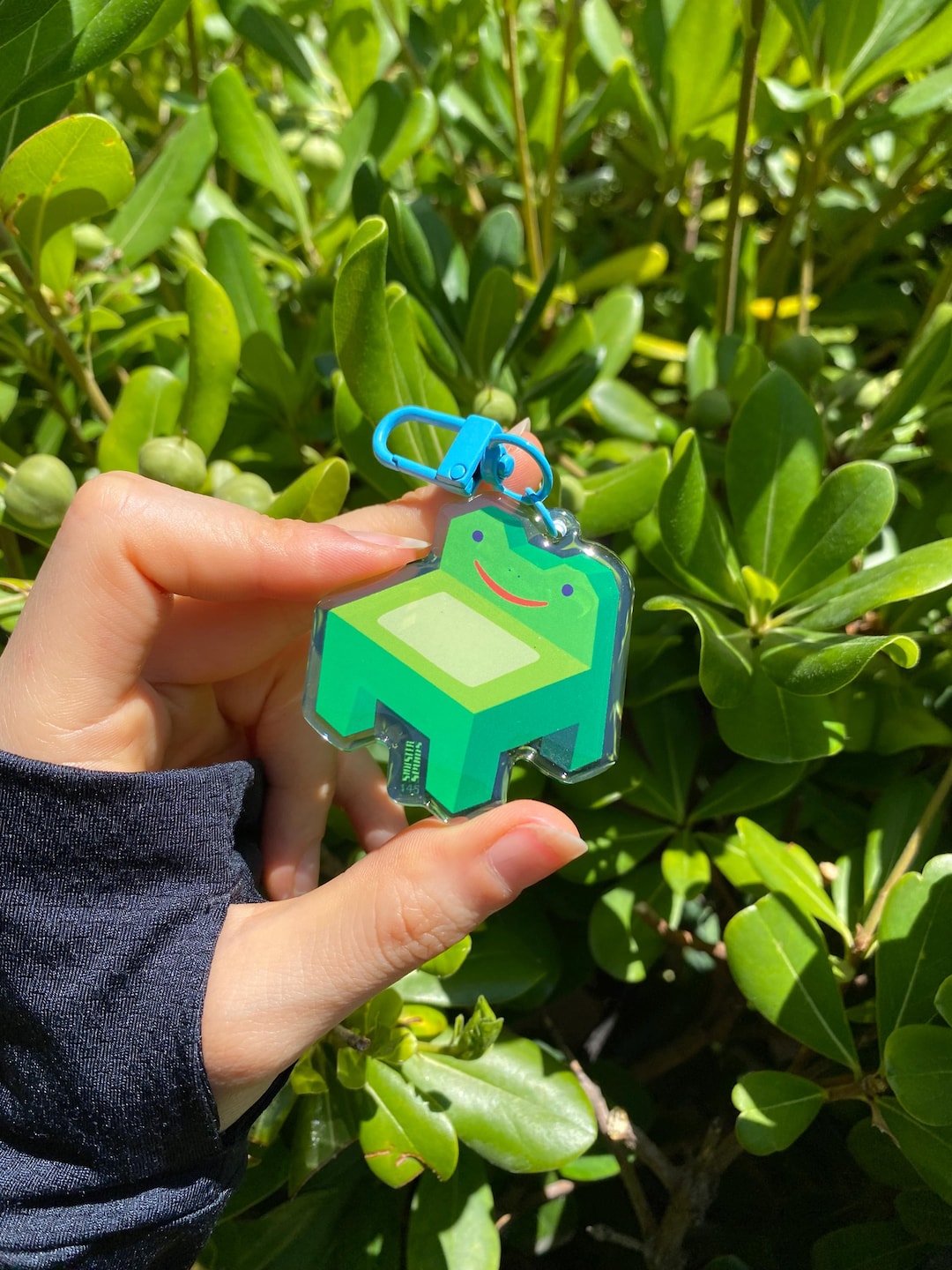 Froggy Chair Cube Keychain Double Sided Acrylic ACNH Aesthetic Keychain ...