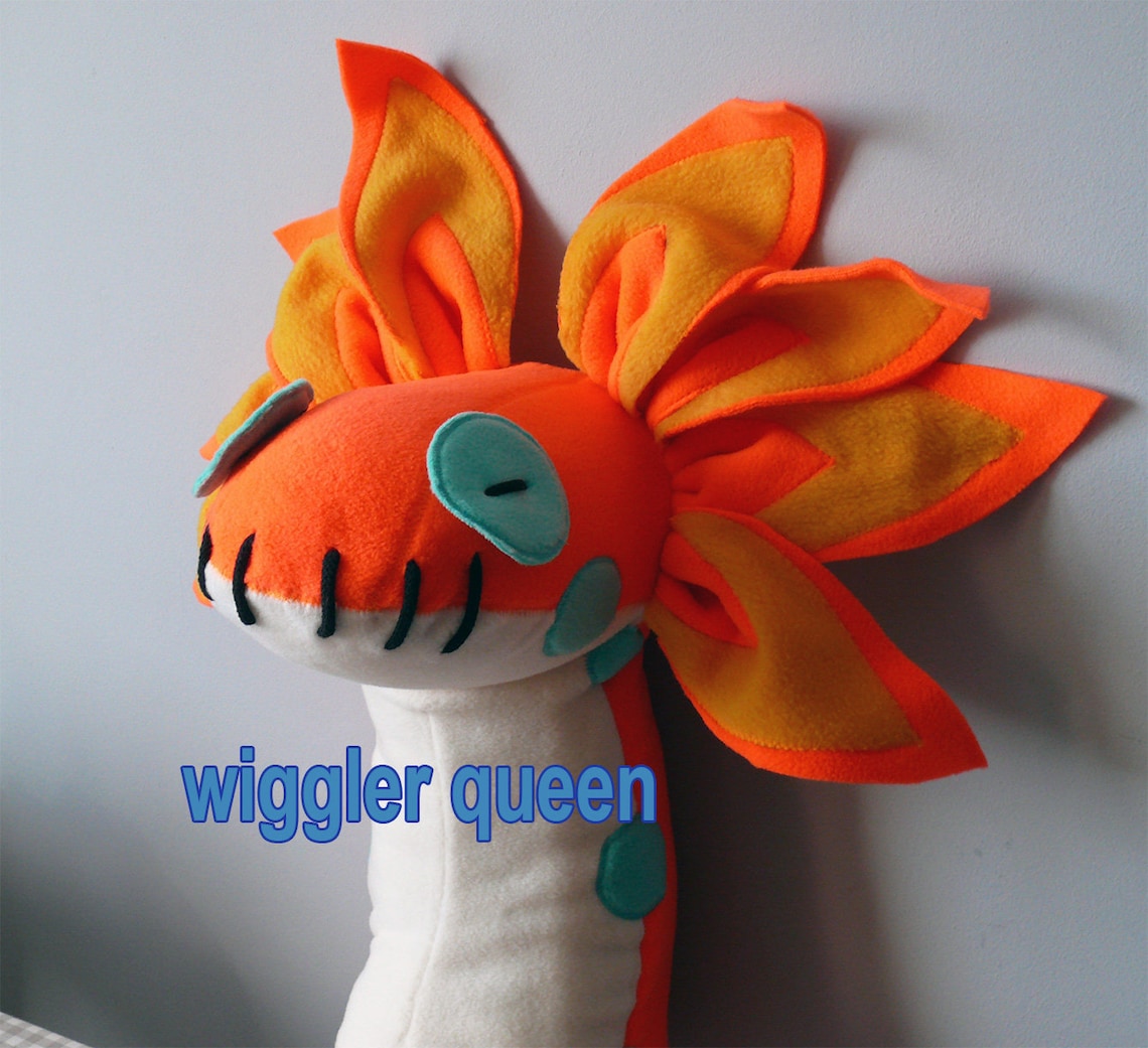 WIGGLER HELMET monster hunter wiggler monster hunter wiggler | Etsy