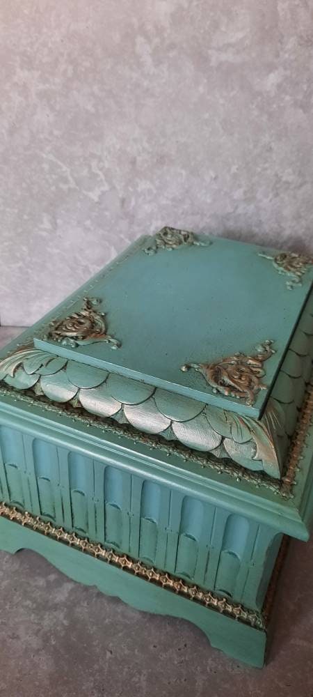 Antique carved jewellery box.1895.Antique German chest.Hand carved ...