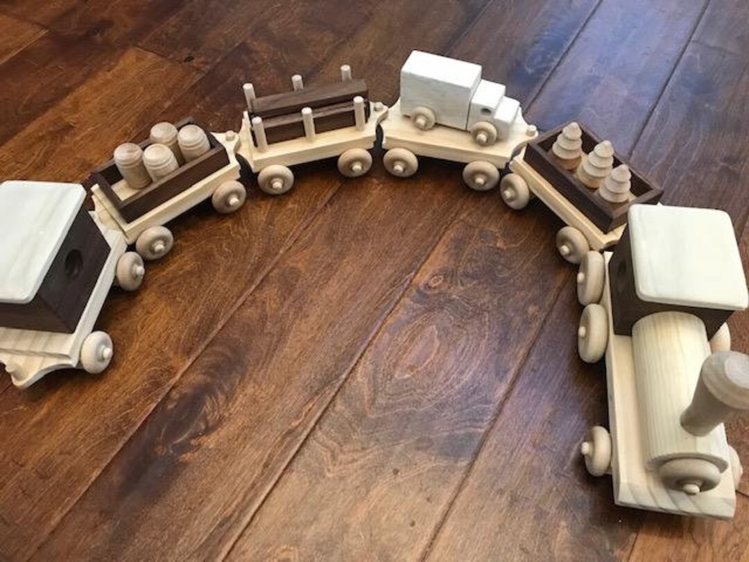 FREE SHIPPING!! Handmade Wooden Toy Train Engine With 4 Cars Plus A ...