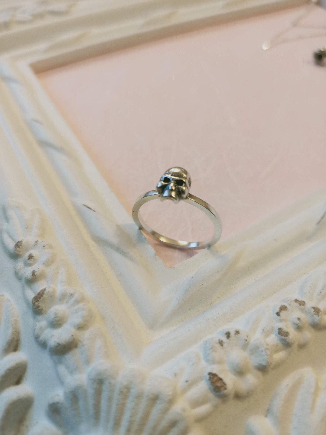 Silver Skull Ring, Creepy Ring, Spooky Ring, Tiny Skull Ring, Silver ...