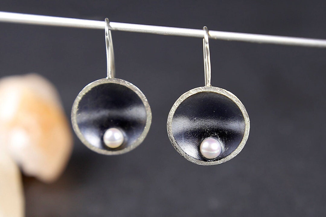 Graues Silberjuwel, Perlenohrringe, lässiges Juwel ...