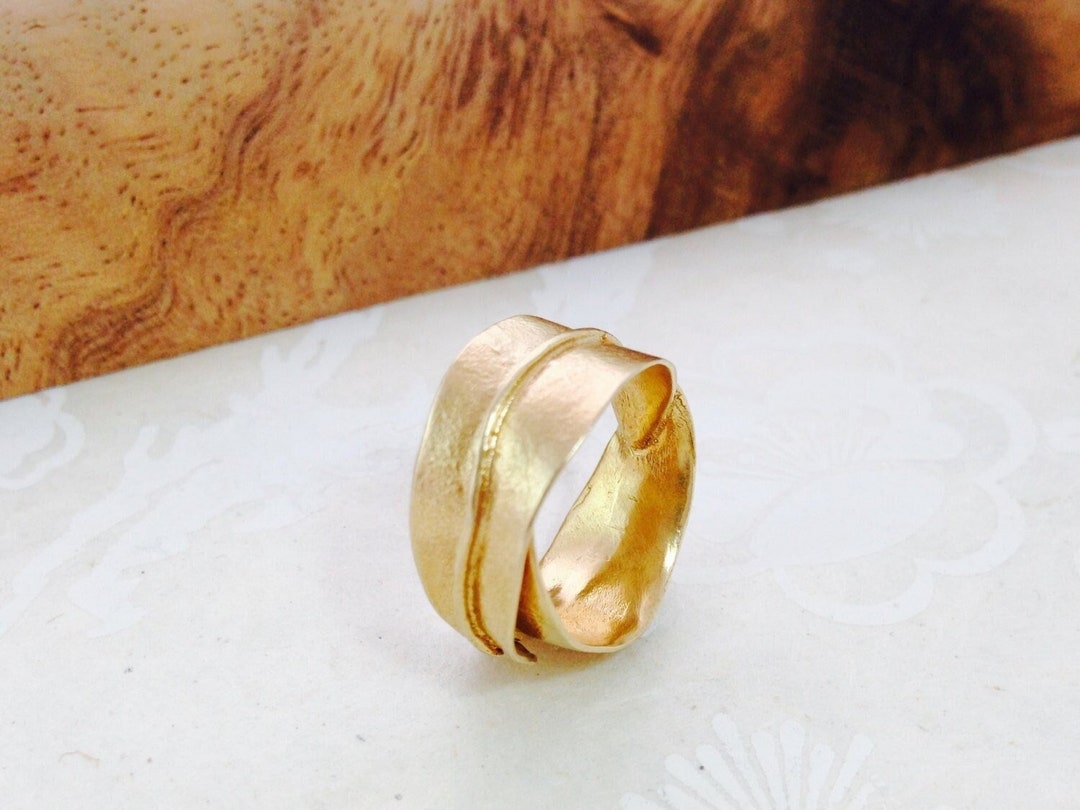 Bronze Leaf Ring, Solid Bronze Ring, Olive Leaf Ring, Narrow Ring, Botanical Jewel, Bridesmaid ...