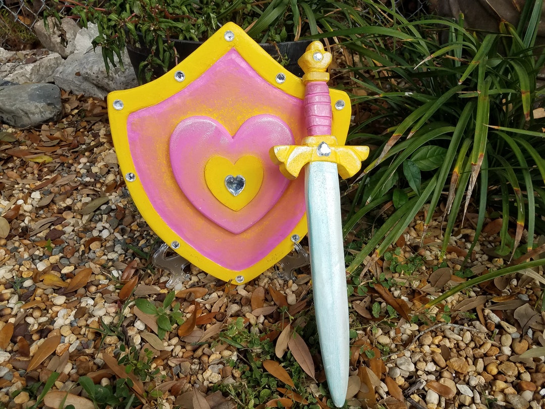 Deluxe Heart Warrior Princess Set - Etsy