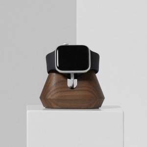 Wooden Apple Watch Stand, Magnetic Stand for Apple Watch ...