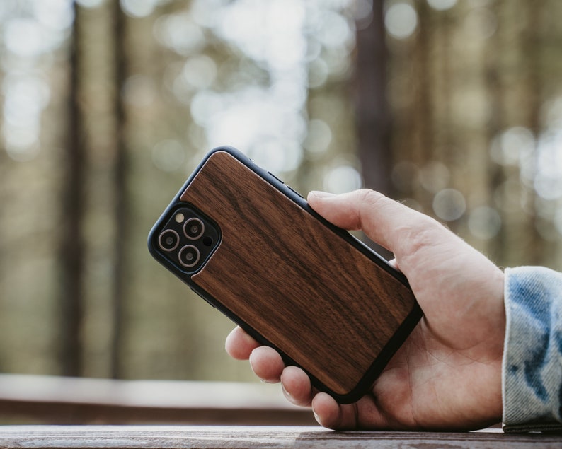 Solid Wood iPhone 12 Case: Cherry or Walnut Bumper Cover - Etsy