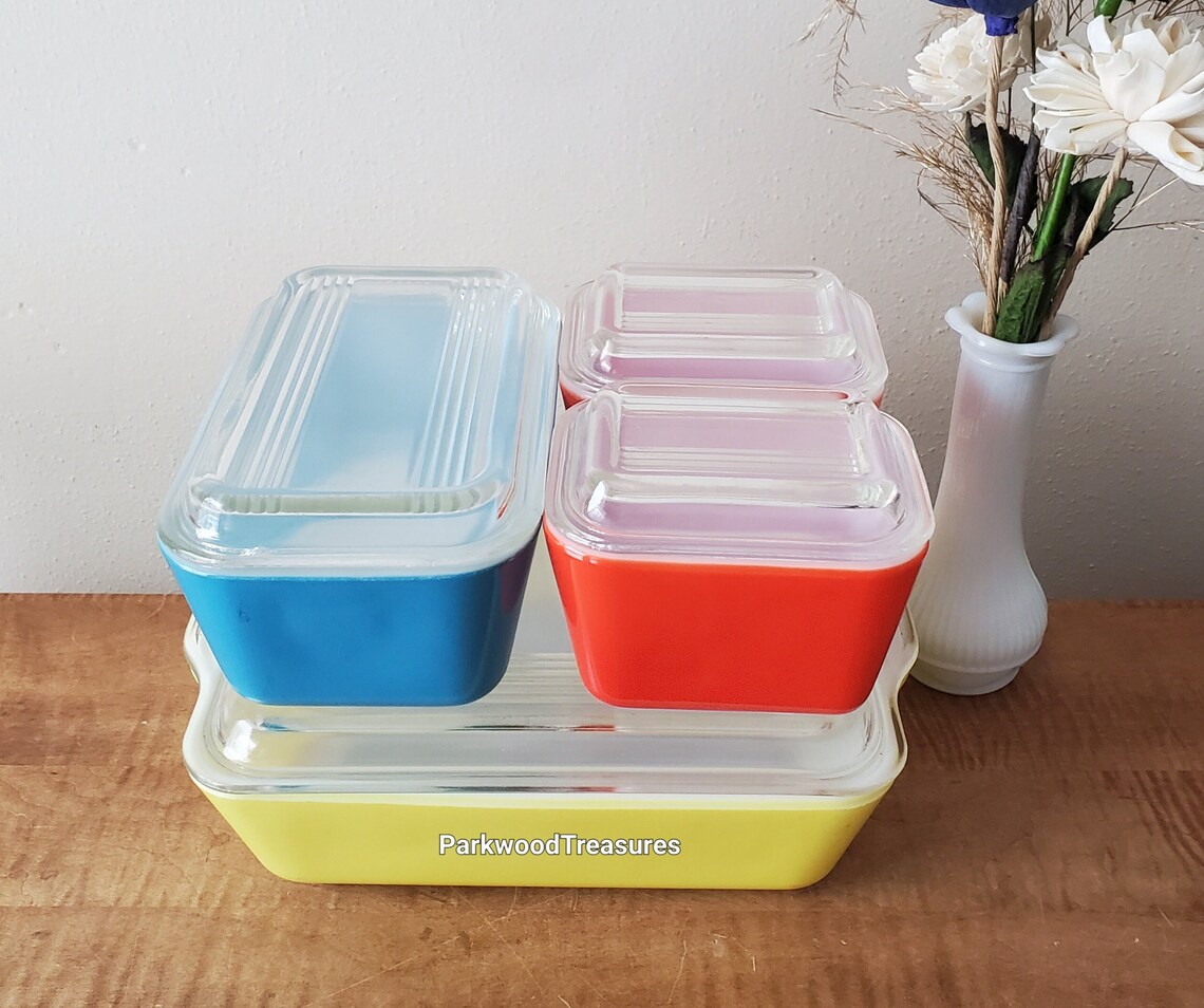 Vintage Pyrex Primary Colors Refrigerator Dishes - Etsy