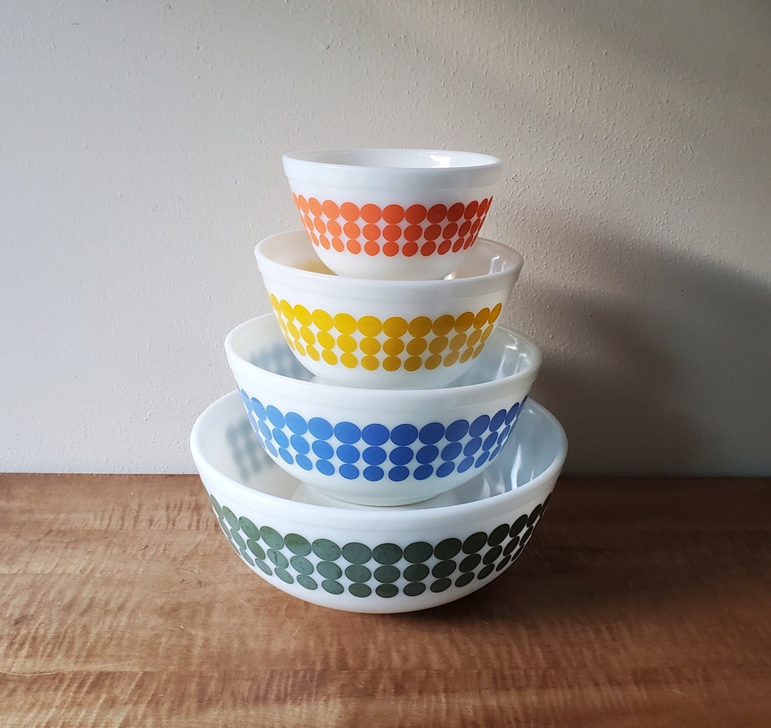 Vintage Pyrex Mixing Bowls Pyrex Dots Mixing Bowl Set of 4 - Etsy