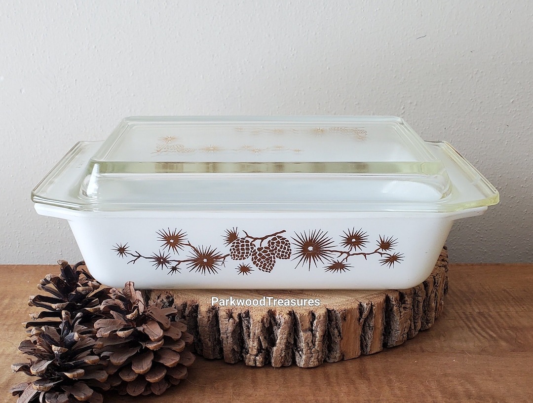 Vintage Pyrex Golden Pinecone Space Saver With Pattern Lid Pyrex Space ...