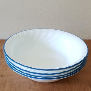 Vintage Corelle Blue Velvet Dinnerware: 20 Piece Set & 2 Candlesticks ...