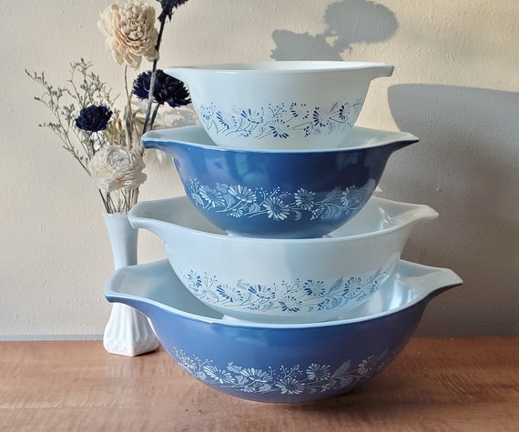 Home & Living Bowls Set of Four Nesting Pyrex Blue Mixing Bowls Kitchen ...