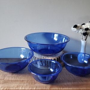 Vintage Pyrex Cobalt Blue Glass Mixing Bowl Set, Cobalt Blue Bakeware ...