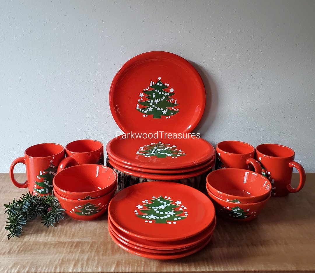 Vintage Rare Waechtersbach Red Christmas Ceramic Dinnerware 16 Piece ...