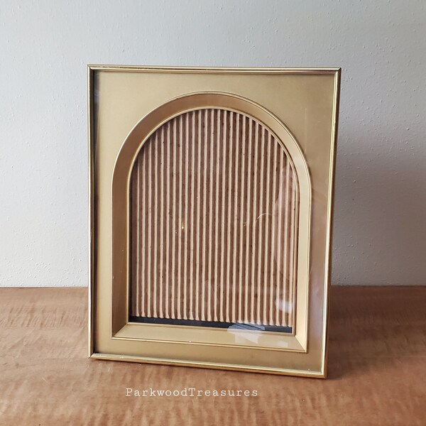 Vintage Shadow Box - Etsy