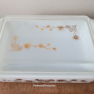 Vintage Pyrex Golden Pinecone Space Saver With Pattern Lid Pyrex Space ...