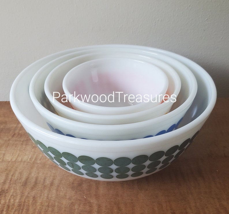 Vintage Pyrex Mixing Bowls Pyrex Dots Mixing Bowl Set of 4 - Etsy