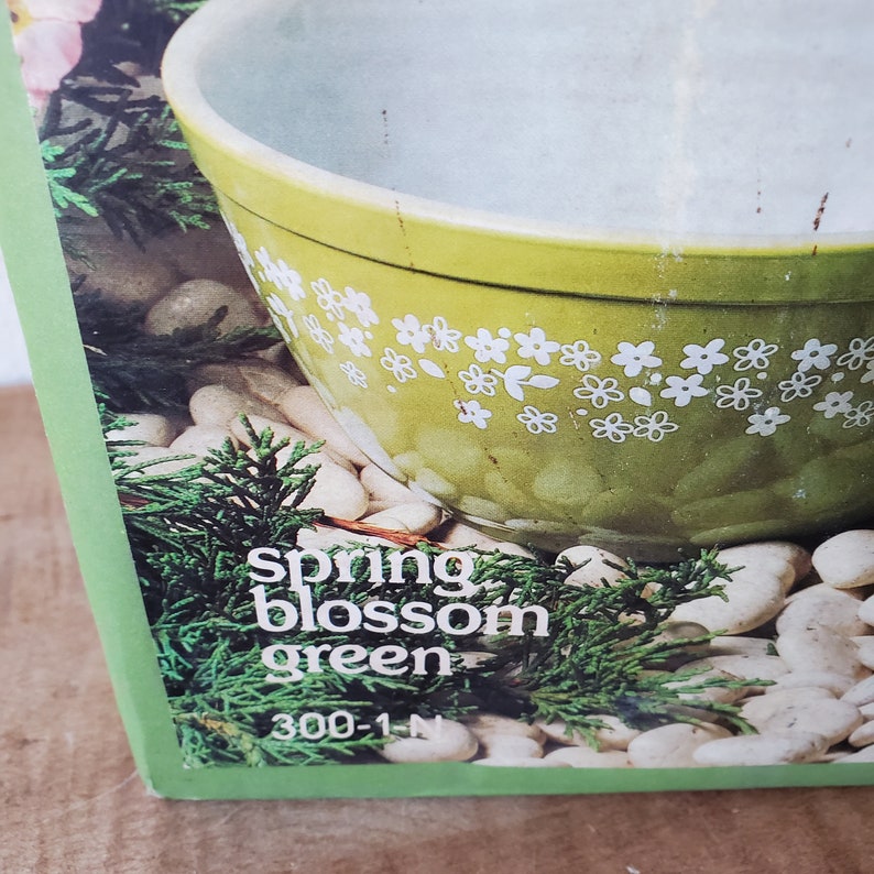 Vintage Pyrex Spring Blossom Mixing Bowl Set Crazy Daisy - Etsy