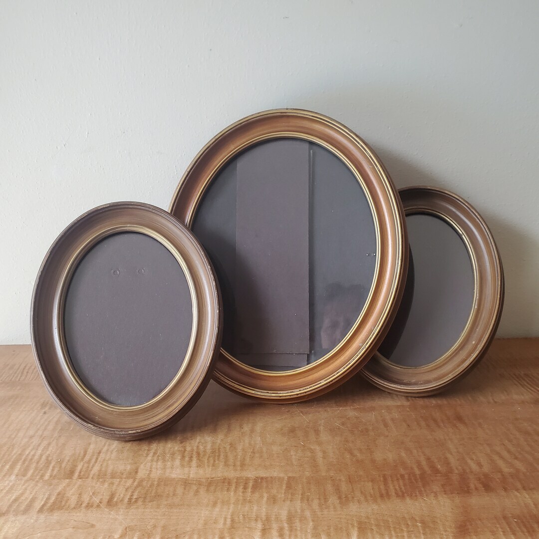 Vintage Oval Photo Frames 5 X 7 and 8 X 10 Set of 3 Plastic Frames - Etsy