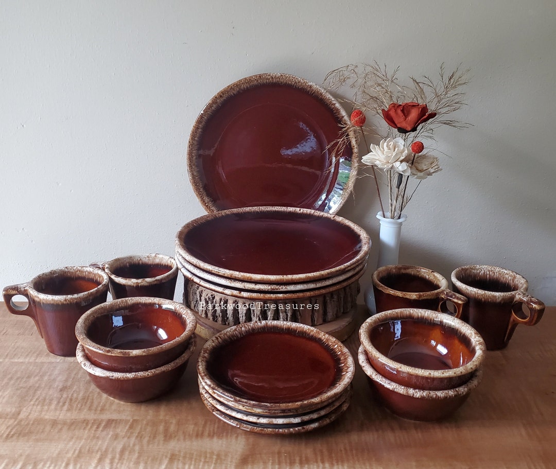 Vintage Hull Dinnerware 16 Piece Set - Etsy