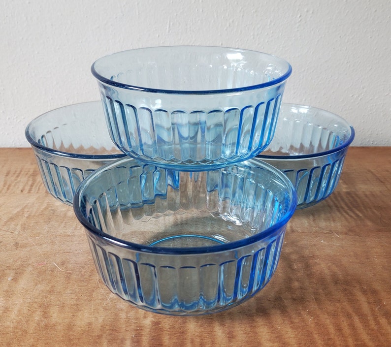 Vintage Fortecrisa Ice Blue Glass Dinnerware Set: 20-piece Service for ...