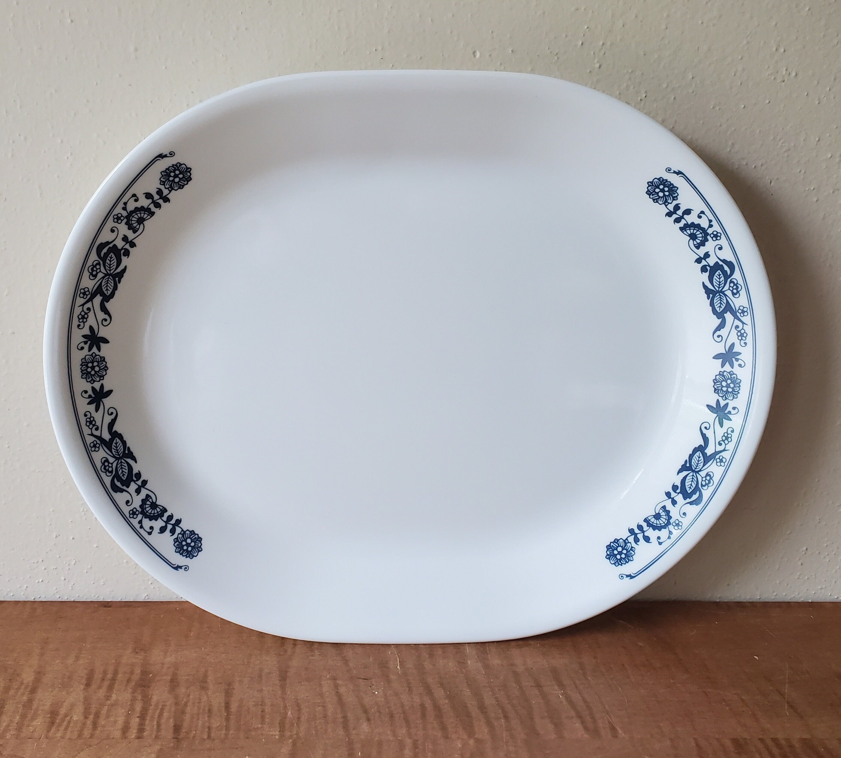 Vintage Corelle Old Town Blue Dinnerware Set - 21 Piece Service for 4 ...