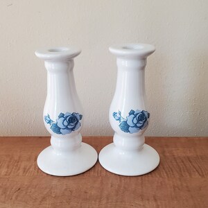 Vintage Corelle Blue Velvet Dinnerware: 20 Piece Set & 2 Candlesticks ...