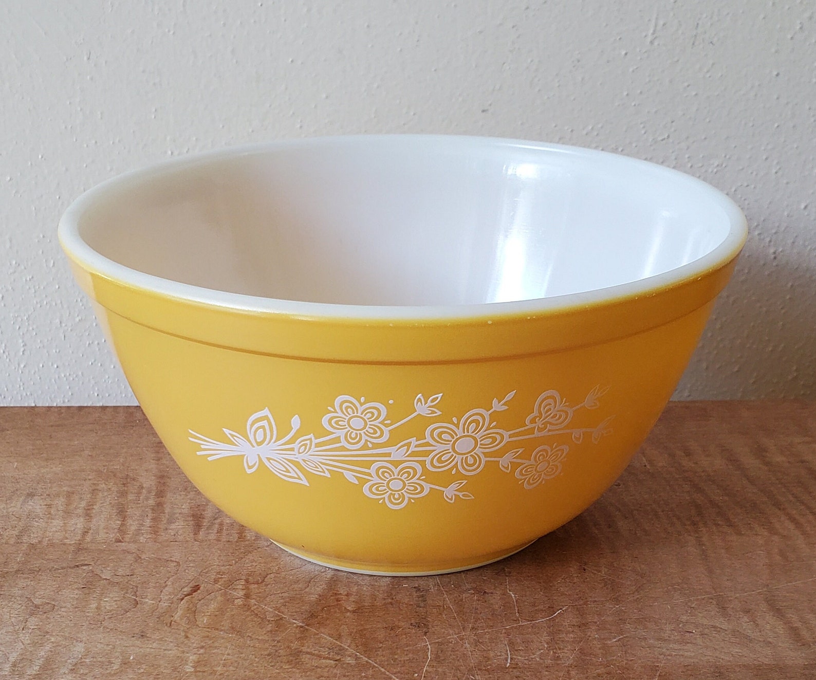 Vintage Pyrex Butterfly Gold Mixing Bowl: Redesign Pattern-new in Box ...