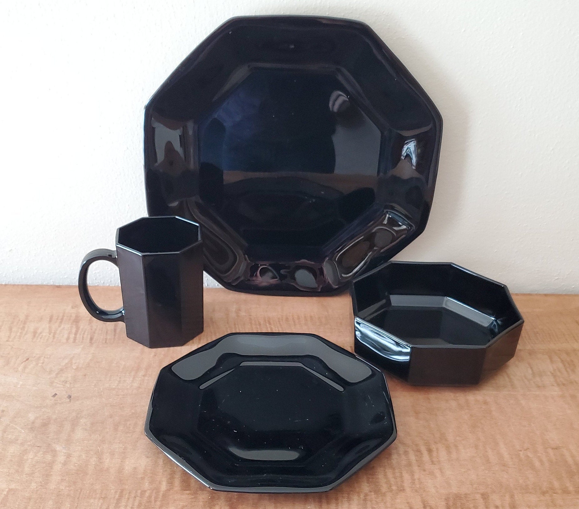 Vintage Arcoroc Octime Black Dinnerware 21 Piece Set for 4 - Etsy