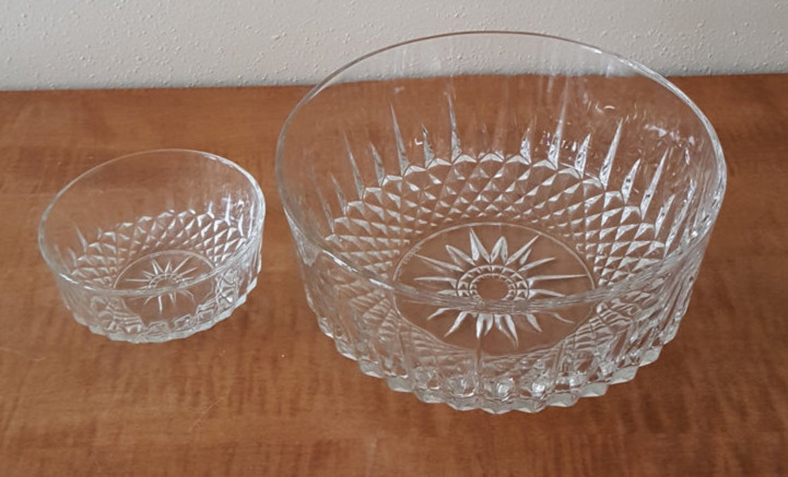 Vintage Arcoroc Starburst Glass Bowls Set of 7 - Etsy