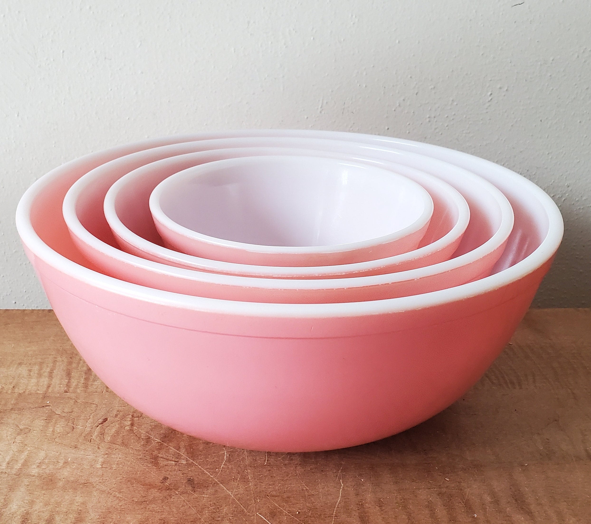 Vintage Pyrex Pink Mixing Bowls and Complete Pink Refrigerator | Etsy