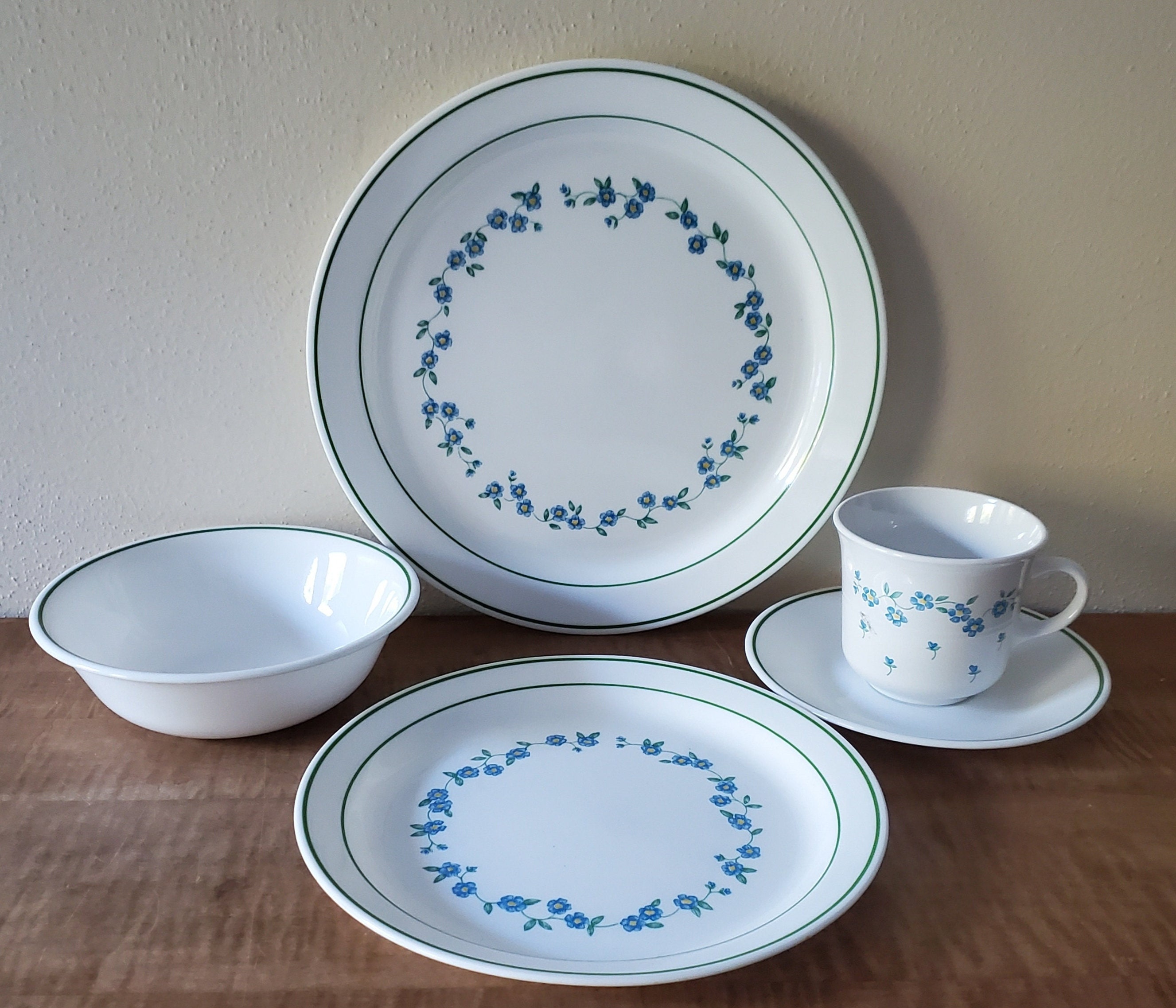Vintage Corelle Forget Me Not Dinnerware 21 Piece Set for 4 | Etsy