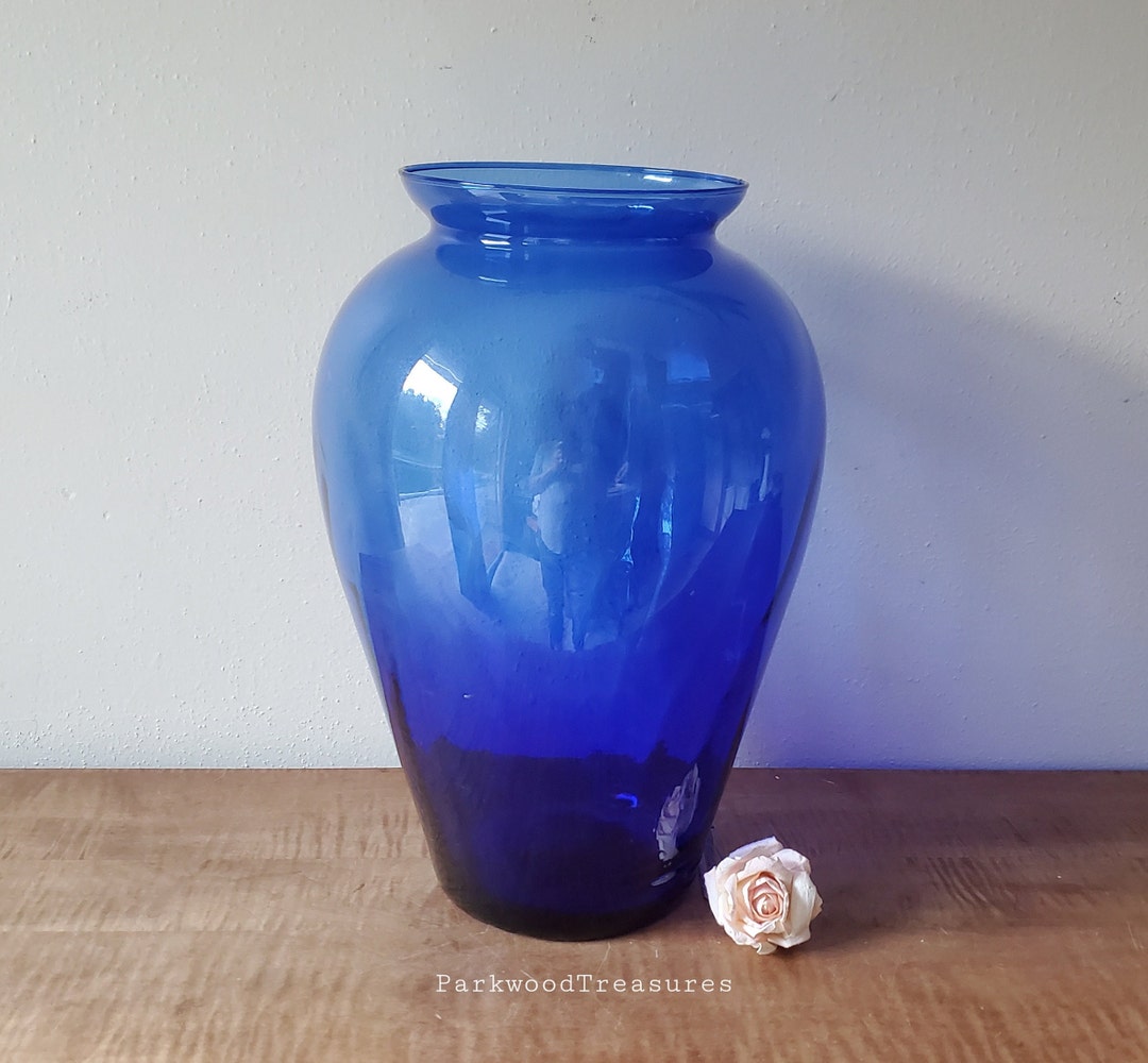 Vintage Large Cobalt Blue Glass Vase Cobalt Blue Vases Blue - Etsy