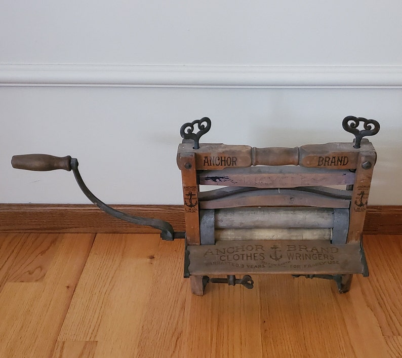 Antique Anchor Brand Clothes Wringer: 1899 Lovell Manufacturing, Erie ...