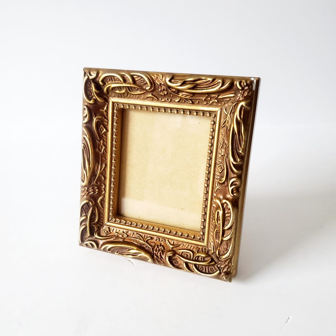 2 1/2" X 3 1/2" Gold Frame Vintage Ornate Wall Frame Small Antique Frames - Etsy