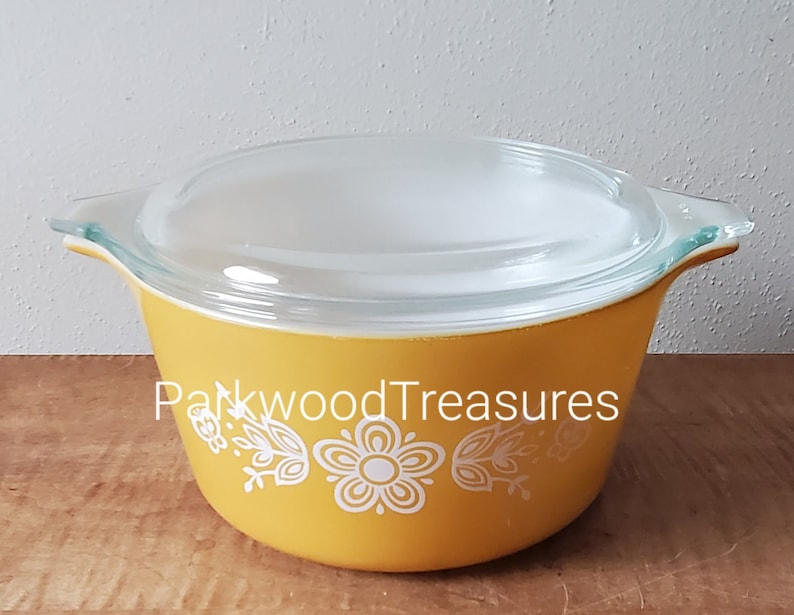 Vintage Pyrex Butterfly Gold Casserole Dishes & Lids: 471 472 473 - Etsy