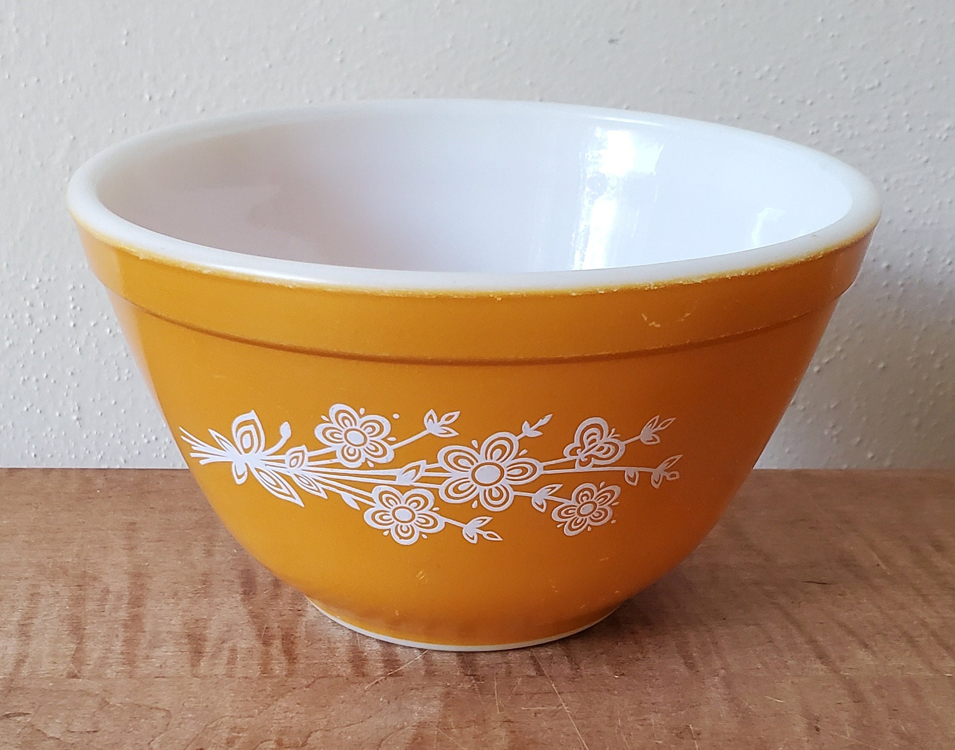 Vintage Pyrex Butterfly Gold Mixing Bowl: Redesign Pattern-new in Box ...