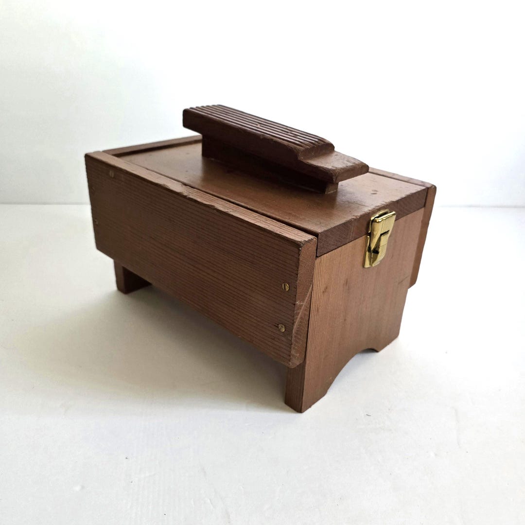Vintage Shoe Shine Box Kit /details in Description - Etsy