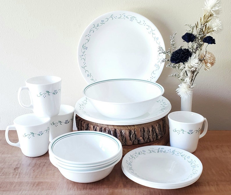 Vintage Corelle Country Cottage Dinnerware 17 Piece Set for 4 - Etsy