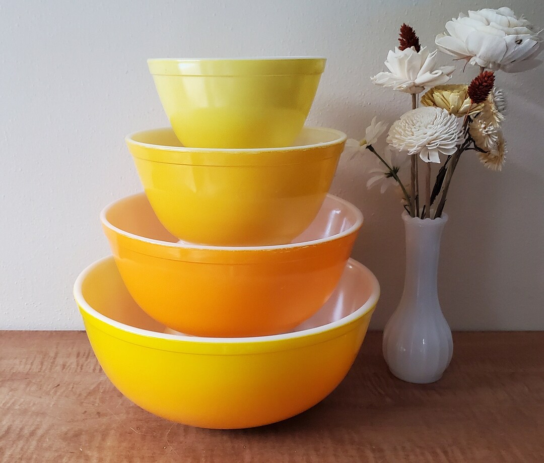 Vintage Pyrex Mixing Bowls, Pyrex Daisy Bowls, Pyrex Nesting Bowls ...