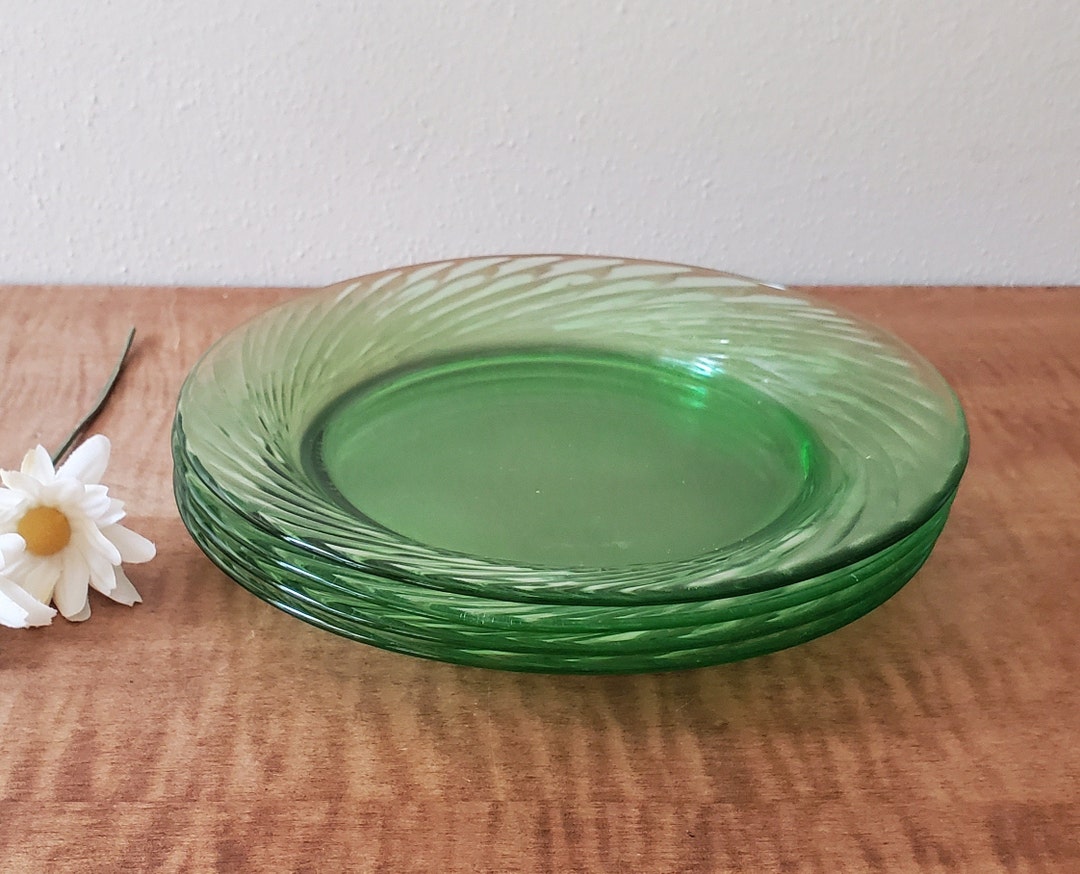 Vintage Green Pyrex Festiva Plates, Set of 4 Pyrex Festiva Clear Green ...