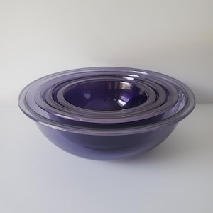 Vintage Pyrex Amethyst Glass Mixing Bowl Set: Nesting Bowls - Etsy