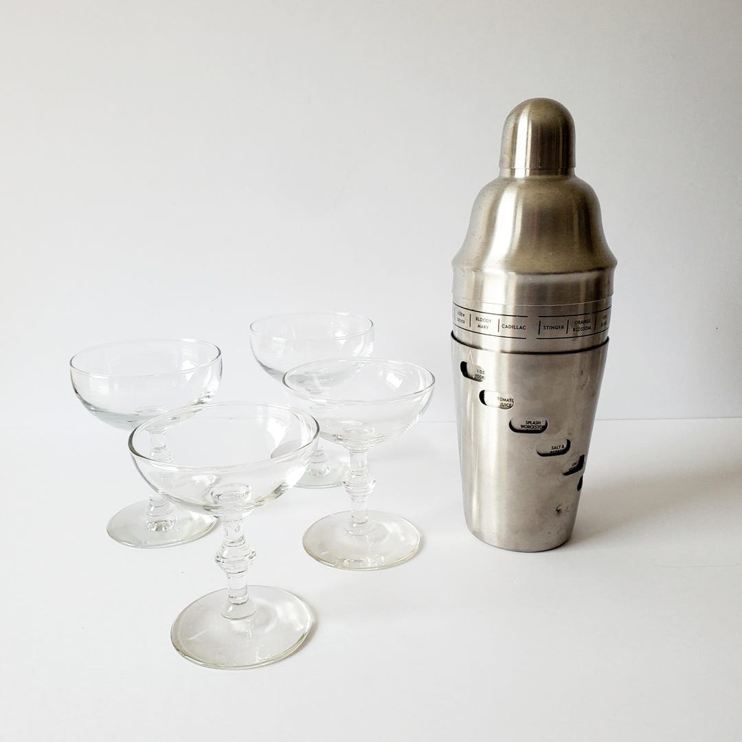 Martini Maker Set Vintage Drink Menu Martini Shaker and 4 Martini ...