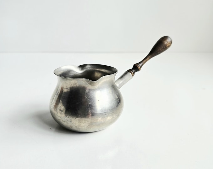 Vintage Pewter Pipkin Pot, Old Newbury With Wood Handle /details in ...